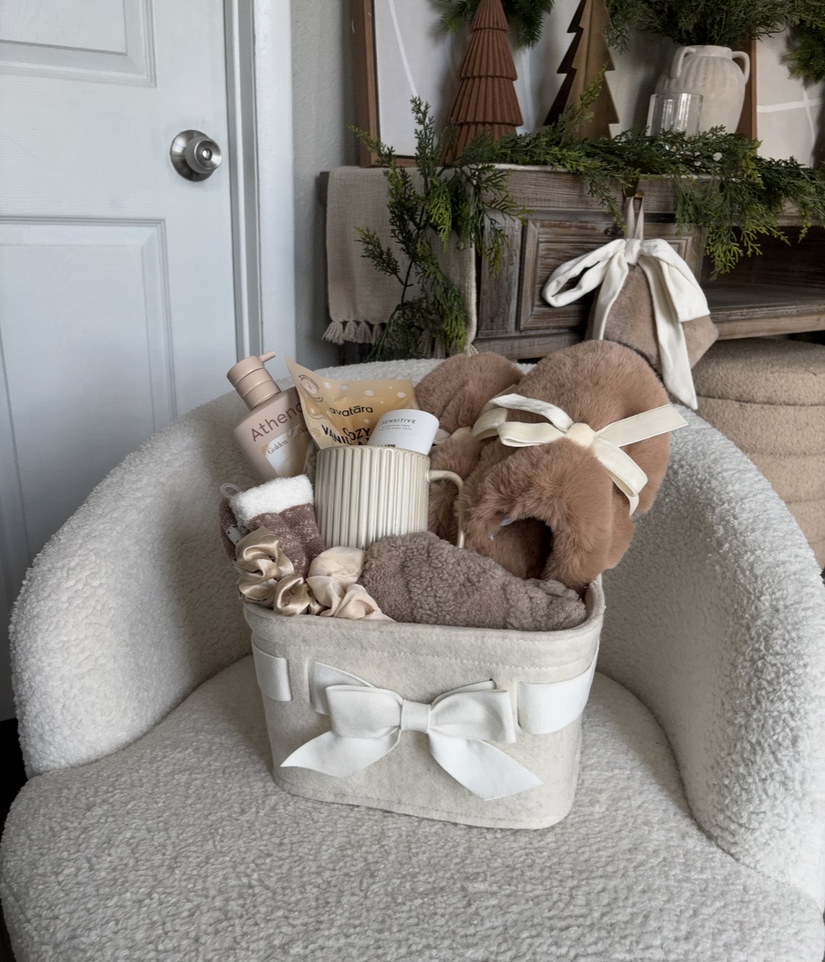 Holiday Burr Basket Ideas for Her: Cozy, Affordable & So Cute ...